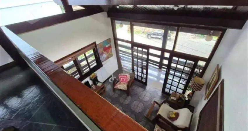 Casa em condomínio fechado com 4 quartos na Rua Jornalista Carlos ...