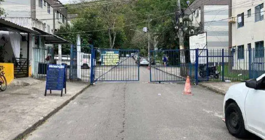 Apartamento com 2 quartos na Rua Comandante Eduardo de Almeida ...