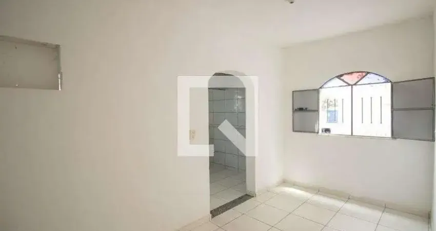 Casa com 2 quartos na Rua Jair Marinho, Jardim Alcântara, São Gonçalo ...