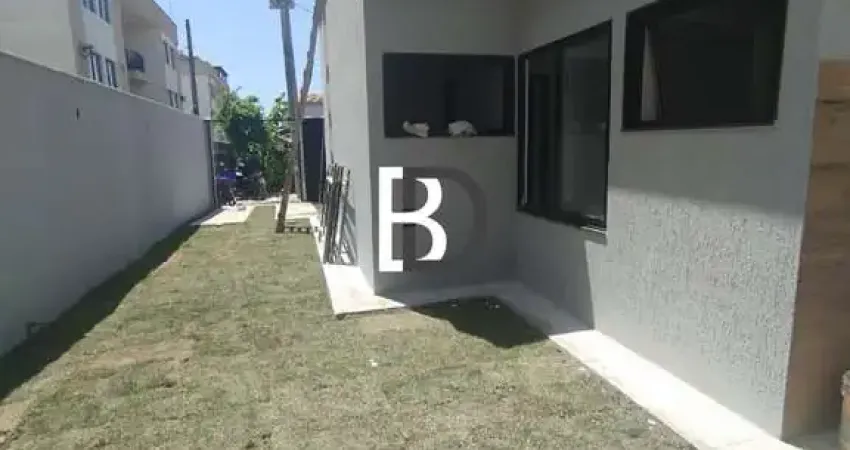 Casa com 3 quartos na Rua Aurélio Buarque de Holanda, Enseada das ...